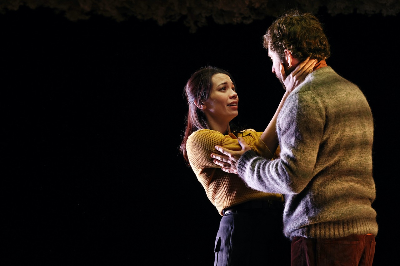 Constellations (Sydney Theatre Co.) ★★★★1/2 – Cultural Binge