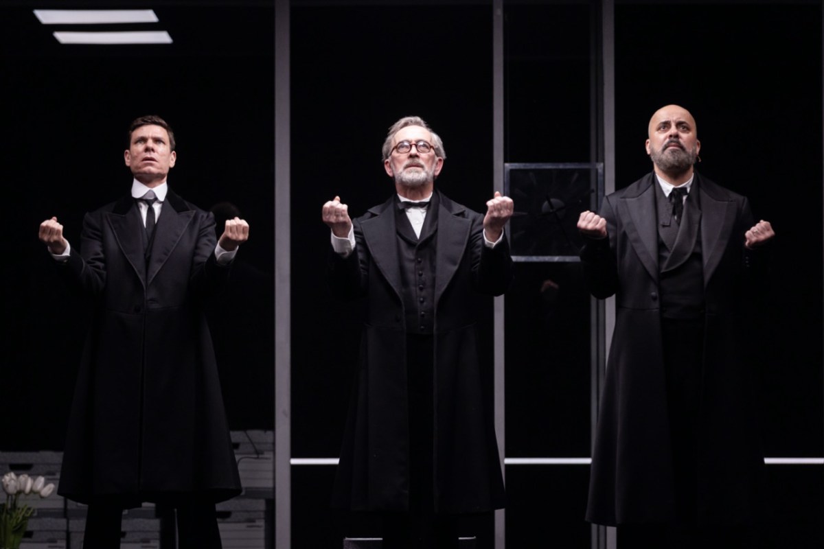 The Lehman Trilogy (Theatre Royal) ★★★★★ – Cultural Binge
