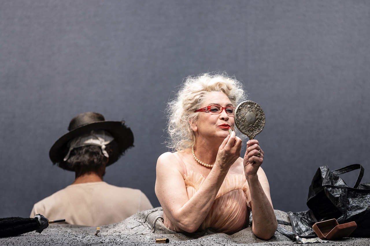 Happy Days (Sydney Theatre Co) ★★★★ – Cultural Binge